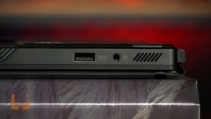 轻薄也能战 3A！ROG Flow Z13（2025）评测：轻薄中的猛兽再进化！ - Wanuxi