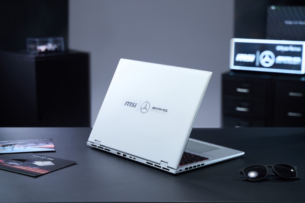 MSI携手Mercedes-AMG Motorsport推出Prestige 16 AI+限量版笔电，售价为RM8,699！ - Wanuxi