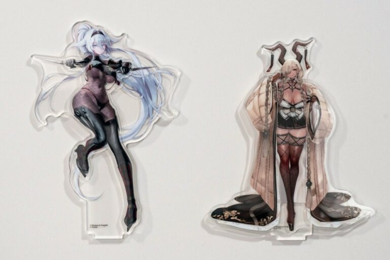 《碧蓝航线》8周年周边太色了吧！官方推出「会晃的胸部和臀部」，只能看不能用哦！ - Wanuxi